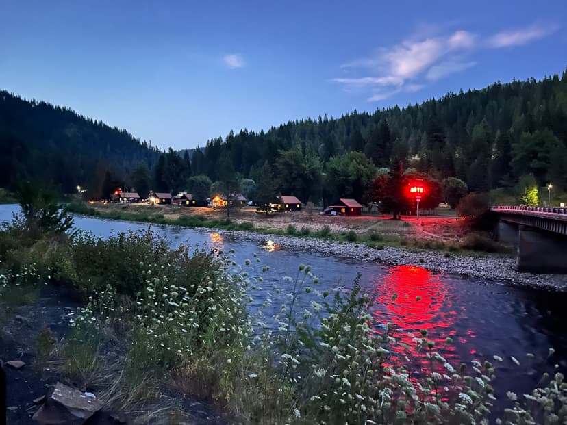 Come Stay At Three Rivers Resort